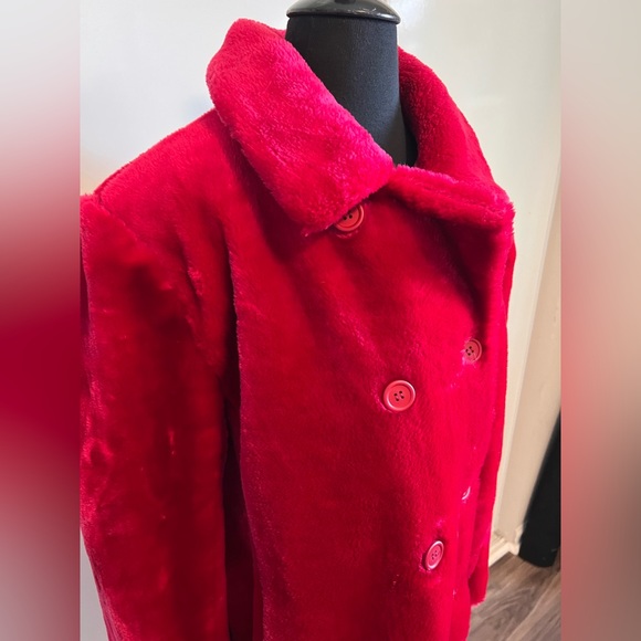 Virginia Slims | Jackets & Coats | Virginia Slims V Wear Red Faux Fur ...